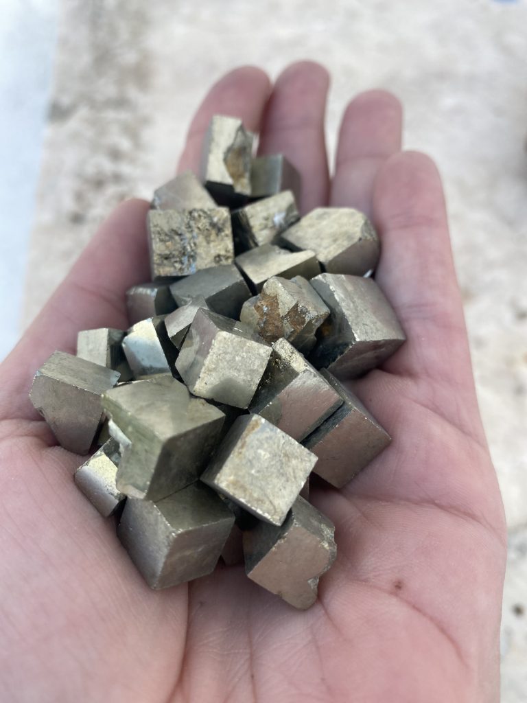 Pirite Cúbica Mini - Pura Terra